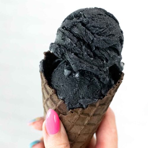 Black Charcoal Ice Cream - Pankobunny