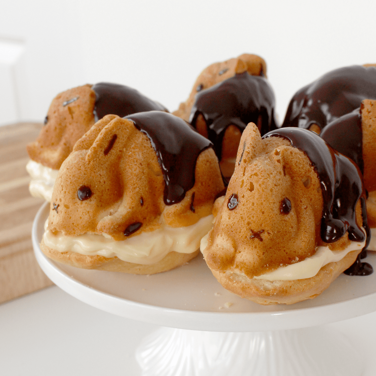 Boston Cream Pie Bunnies - Pankobunny