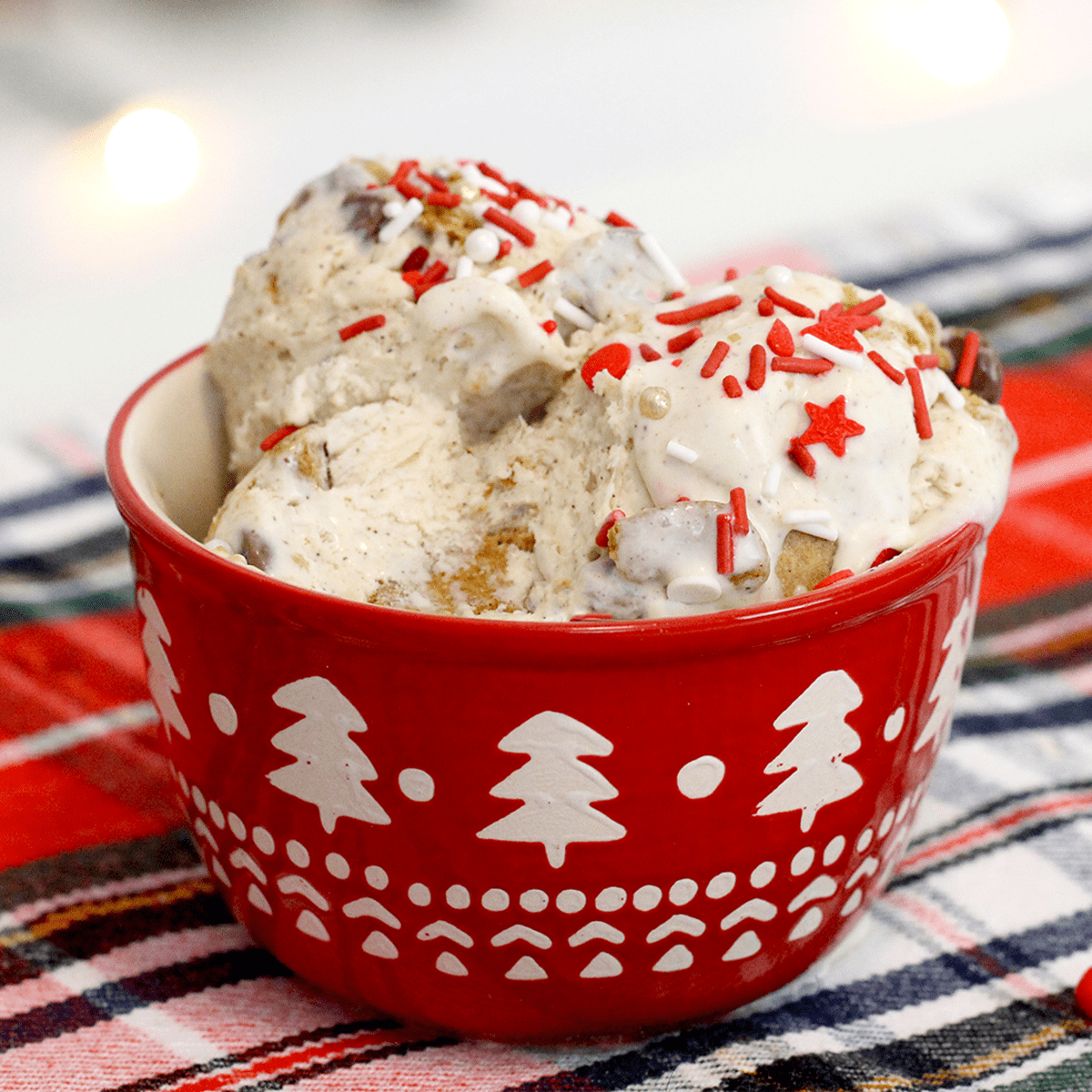 Gingerbread Man Ice Cream - Pankobunny