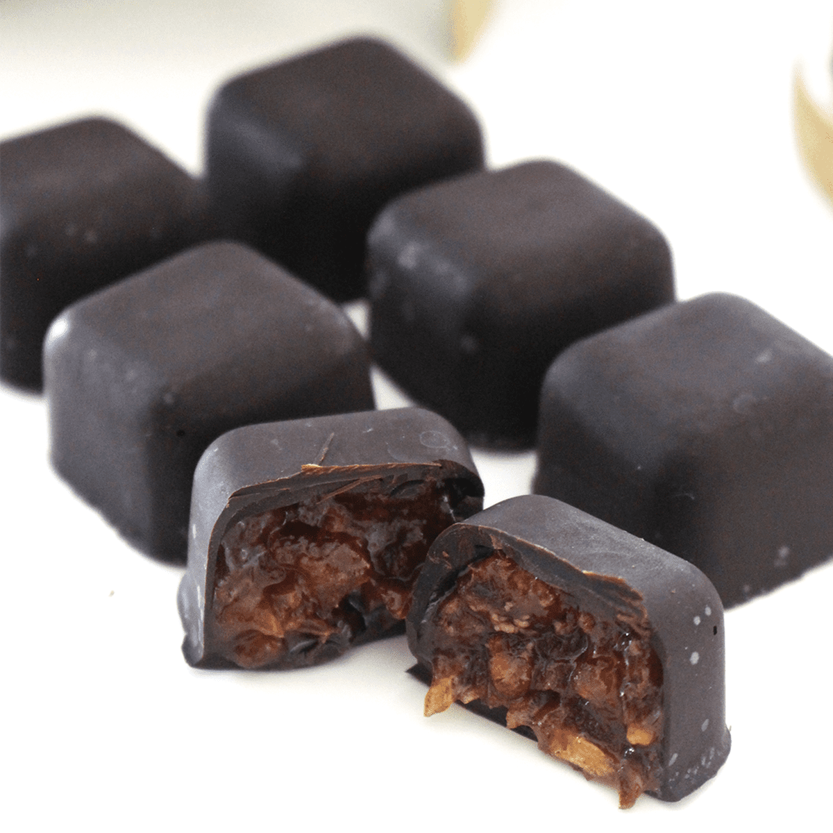 Healthy Chocolate Truffles - Pankobunny