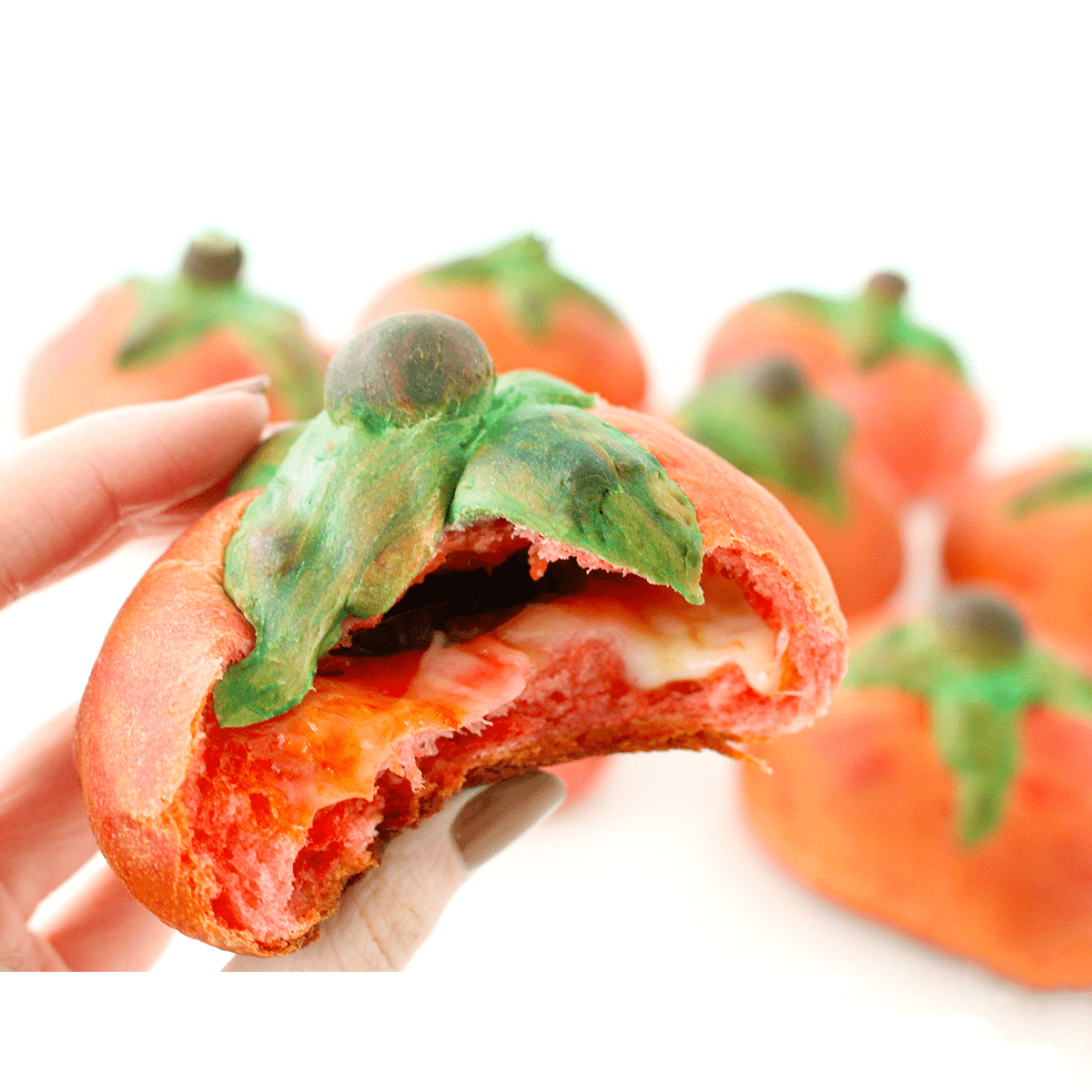Tomato Pizza Buns - Pankobunny