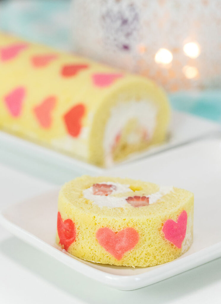 Valentine's Day Roll Cake - Pankobunny