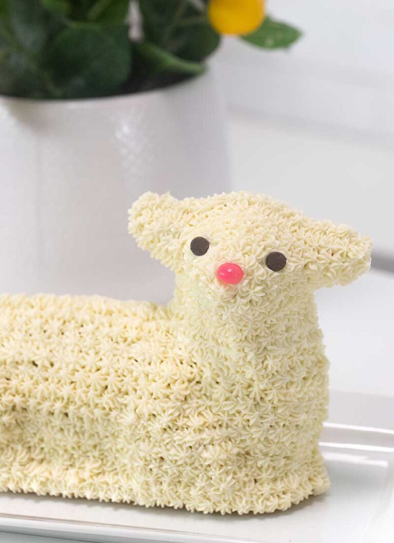 Easter Lamb Cake - Pankobunny